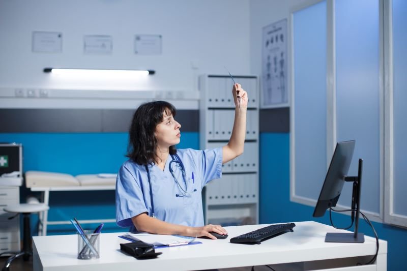 What is a Nurse? Explore the Role and Responsibilities of a Nurse